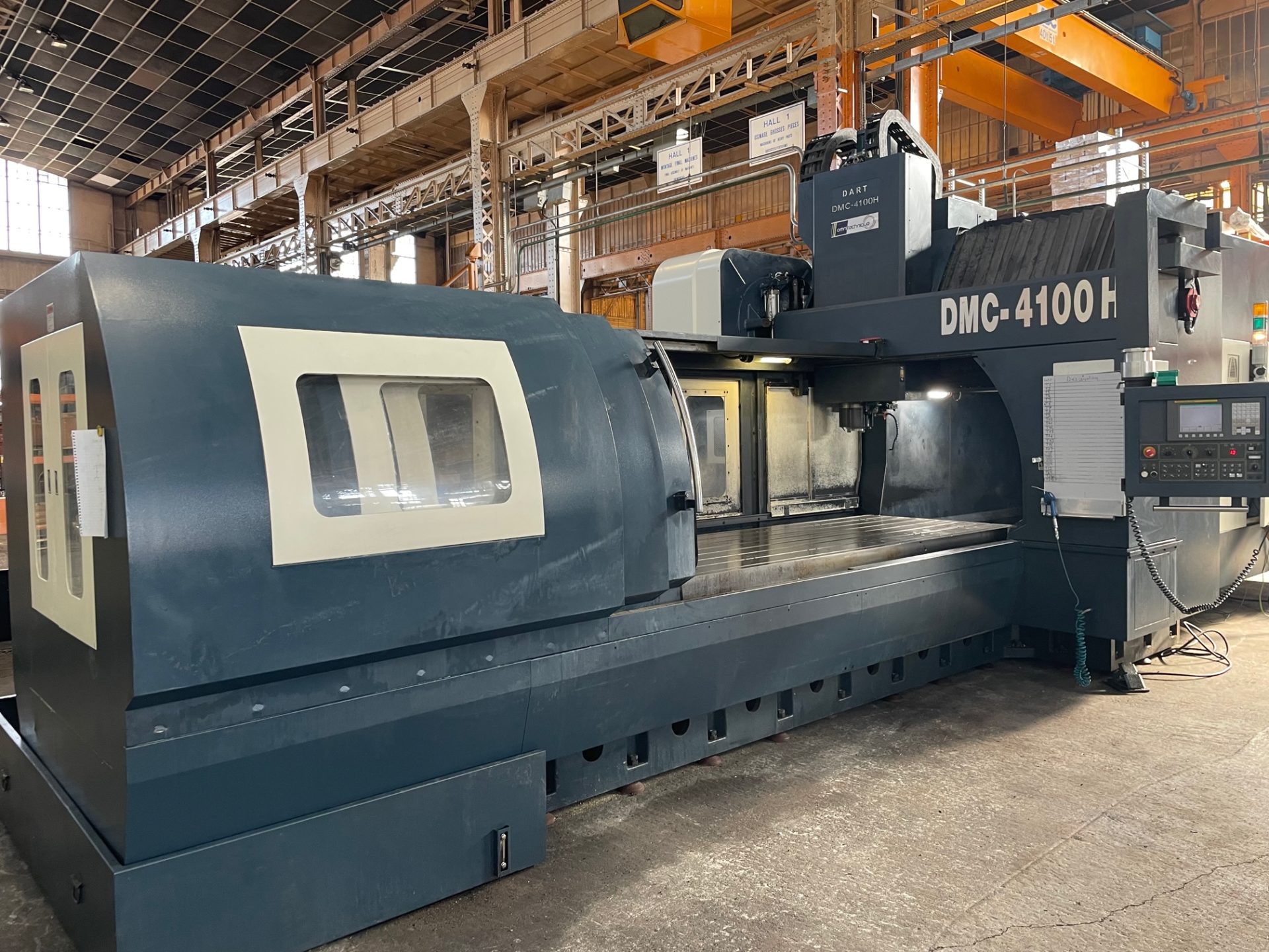 3 Axis Vertical Machining Center Johnford DMC 4100 H - Axel Machines