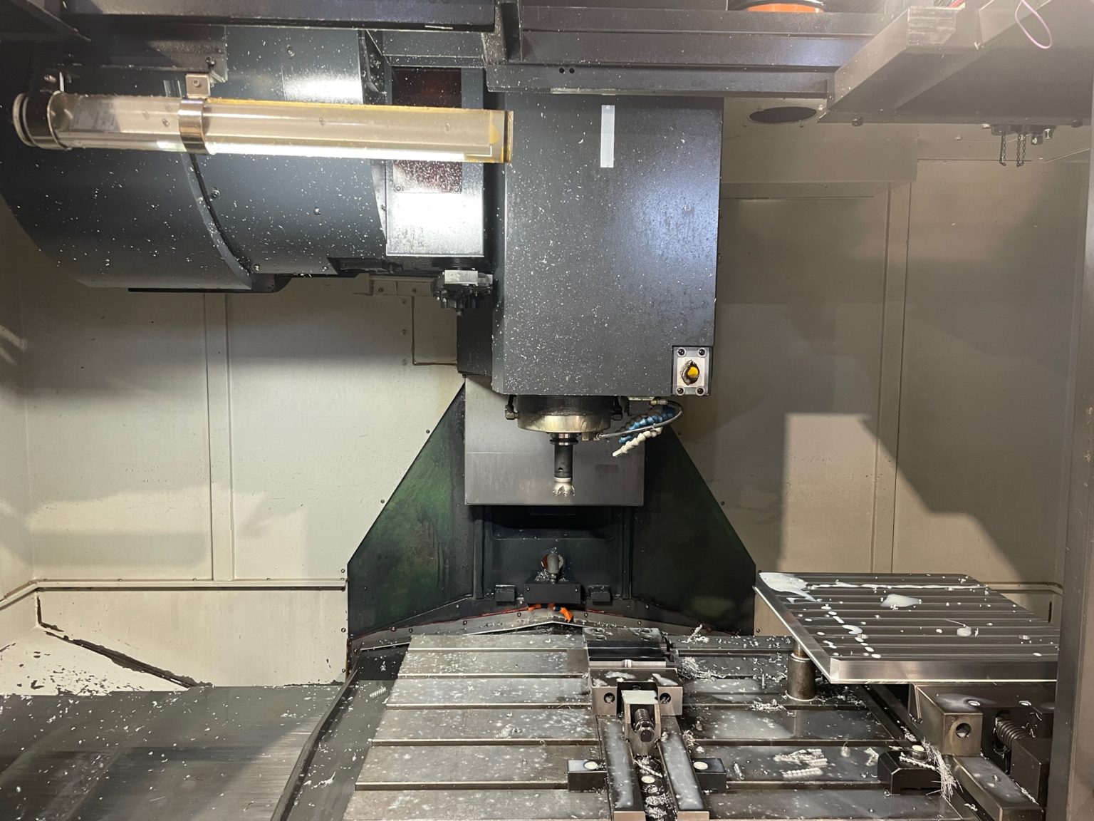 3 Axis Vertical Machining Center DOOSAN DNM 6500