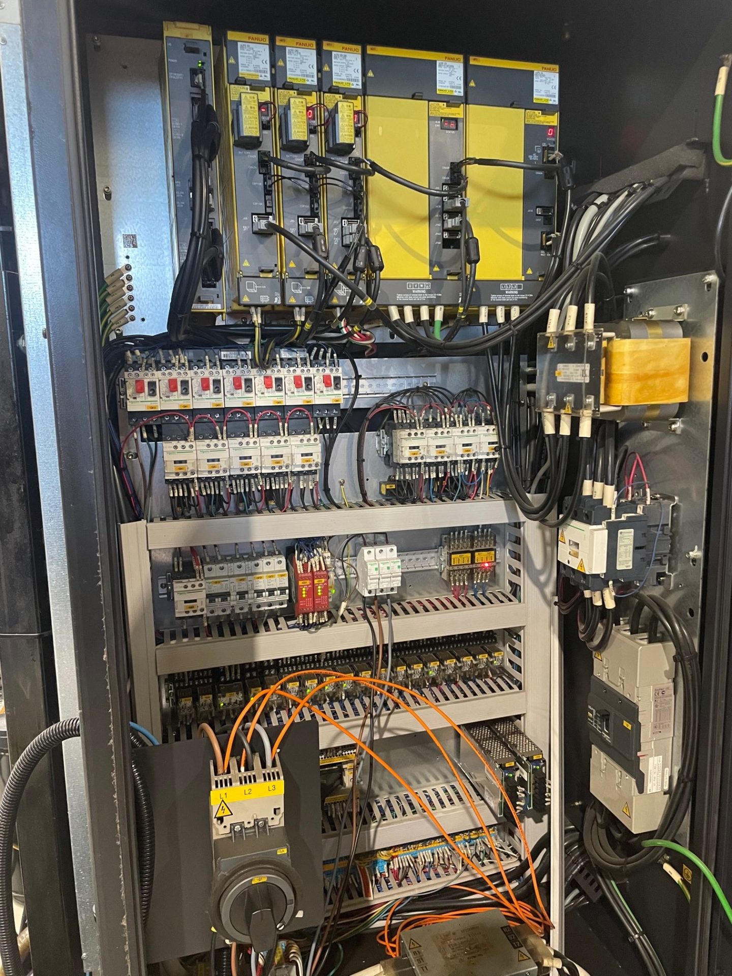 3 Axis Vertical Machining Center DOOSAN DNM 6500